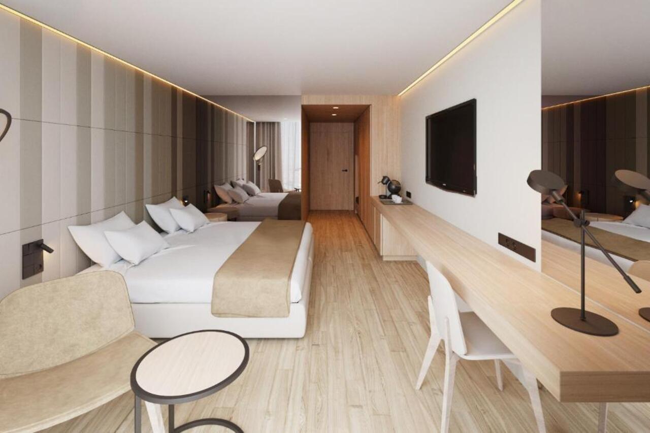 Hotel Lumen Hotel & The Lisbon Light Show Lisbon, Portugal - book now ...